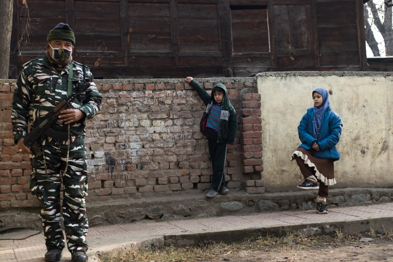 IIT graduate files petition for 'Kashmir Solution', Court imposes ...