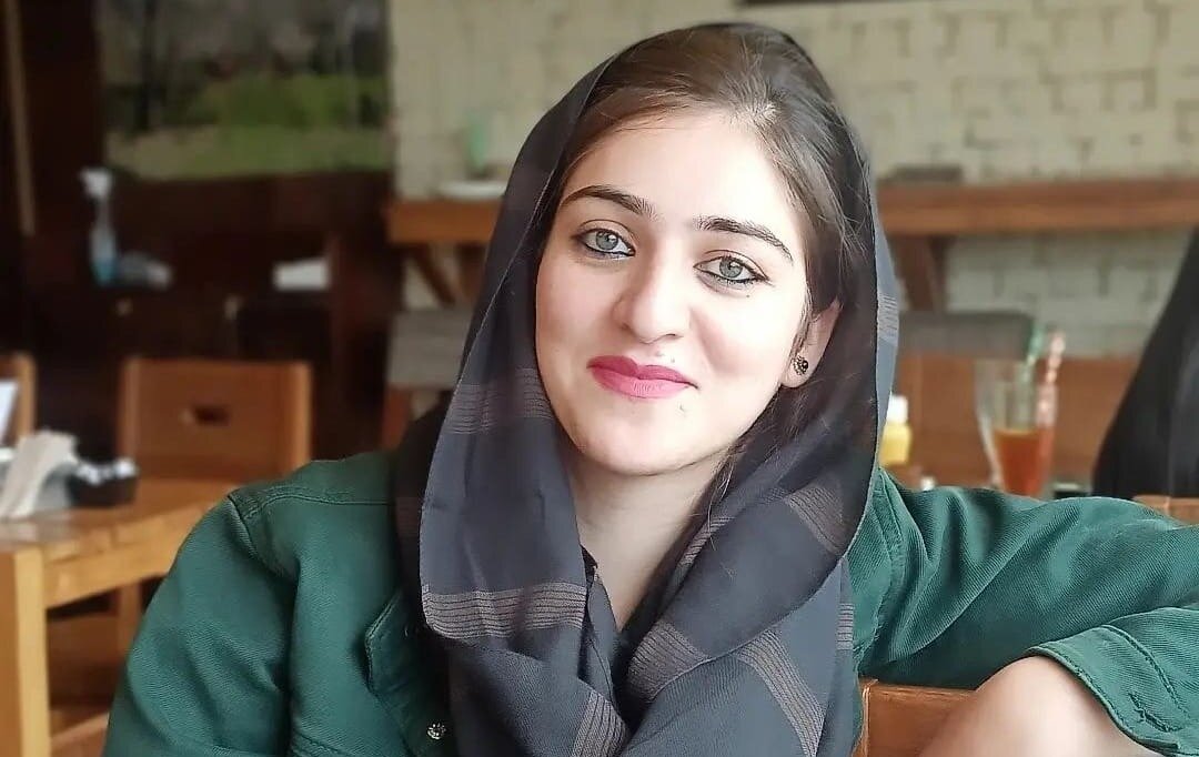 Srinagar based journalist Hirra Azmat wins Project Siren Award for 2022 ...