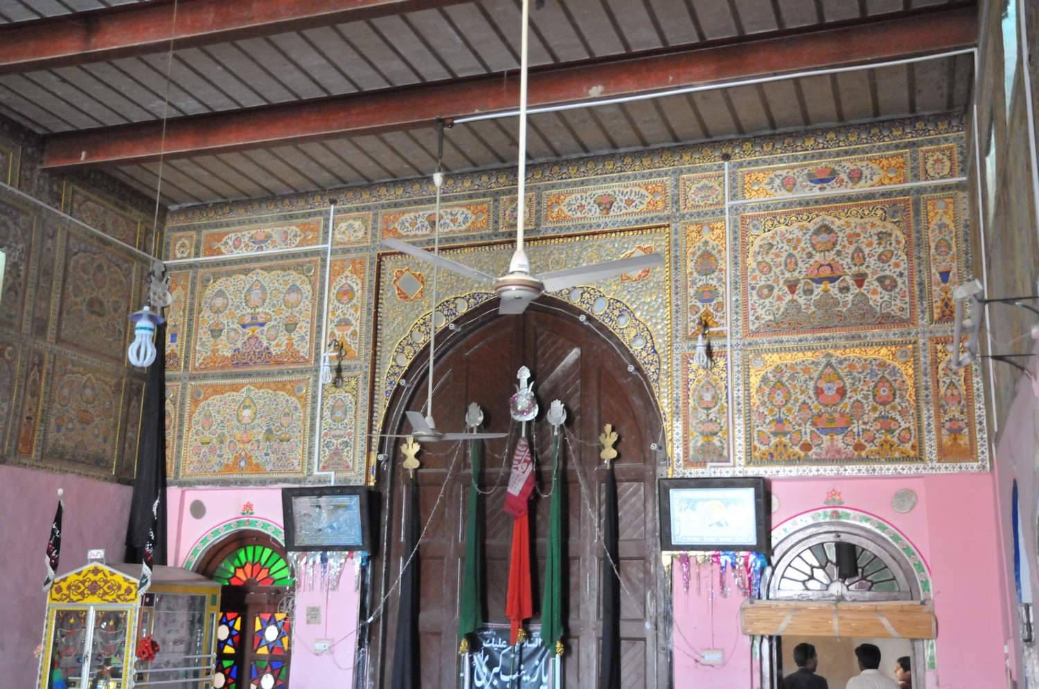 Three youth injured while painting rooftop of Imam Bargah in Budgam ...