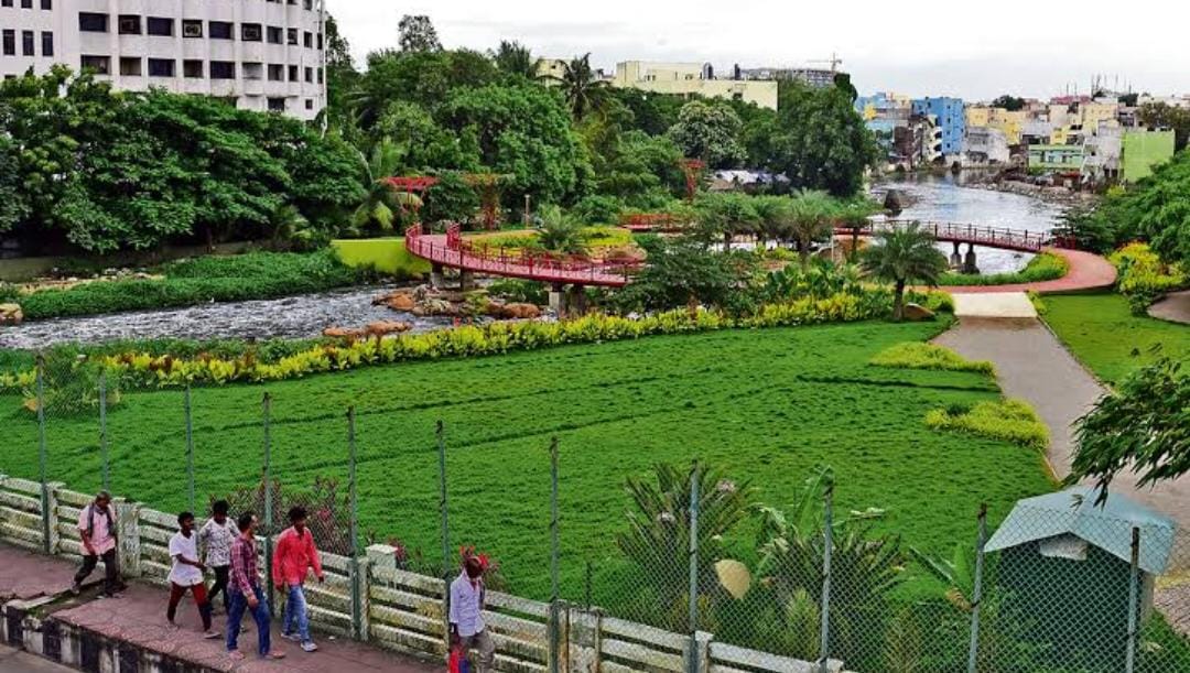 Floriculture Dept to plant 15,000 perennial trees across Srinagar parks ...